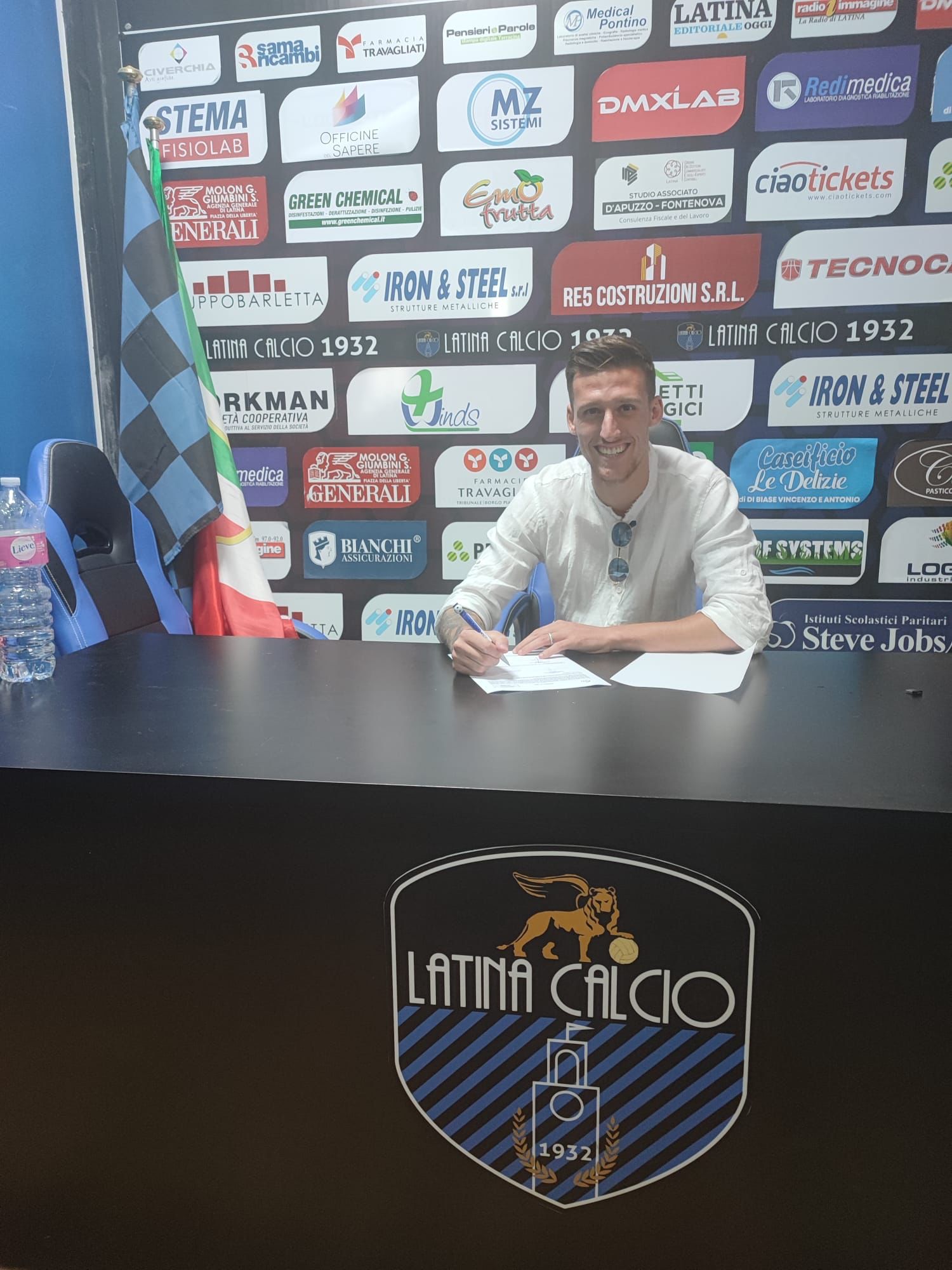 Calcio - Latina, prolungato il contratto ad Alessandro Celli - Teleuniverso