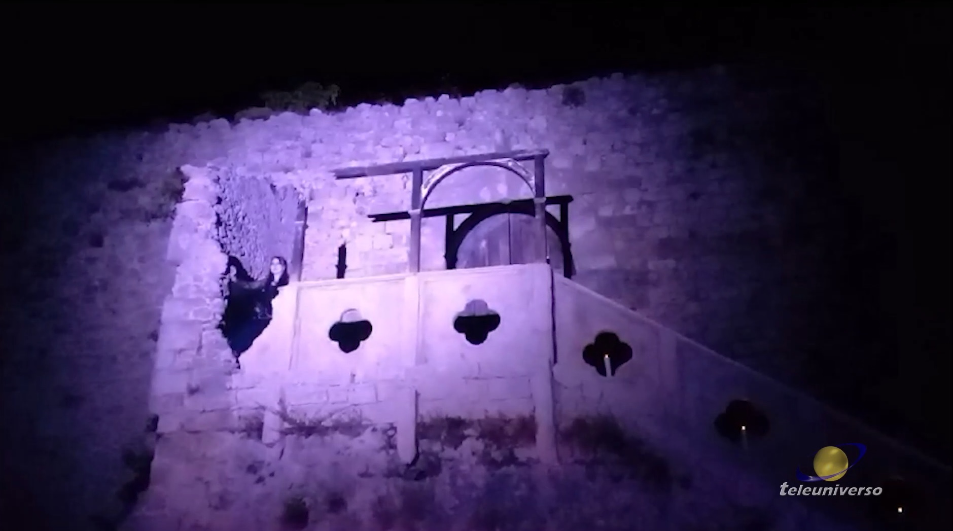 VICALVI: Ghost Tour - Teleuniverso